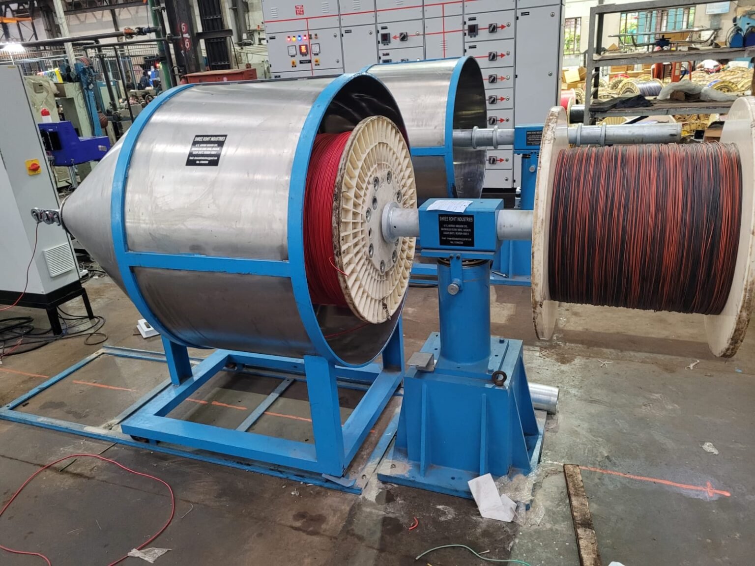 Dual Bobbin Conical Pay-Off